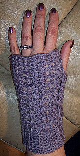 Ravelry: Easy Victorian Shell Mitts pattern by Bronwyn Walton