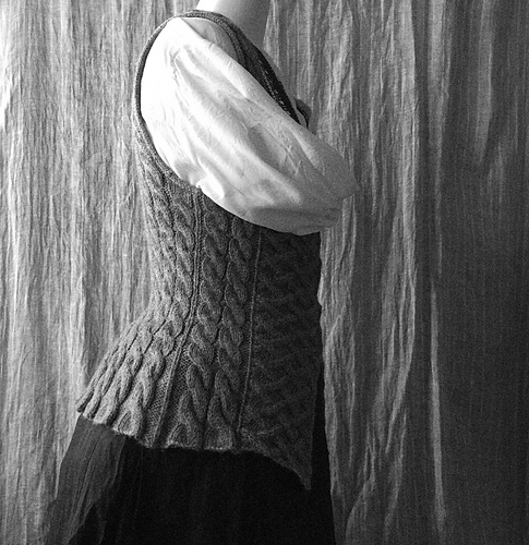 Ravelry: Outlandish Bodice pattern by bron matheson