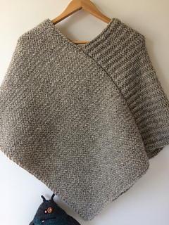 Ravelry: BumpyBear's Two-Piece Textured Poncho