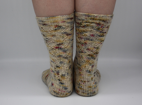 Ravelry: Shell Sock pattern by Antonia Stonell
