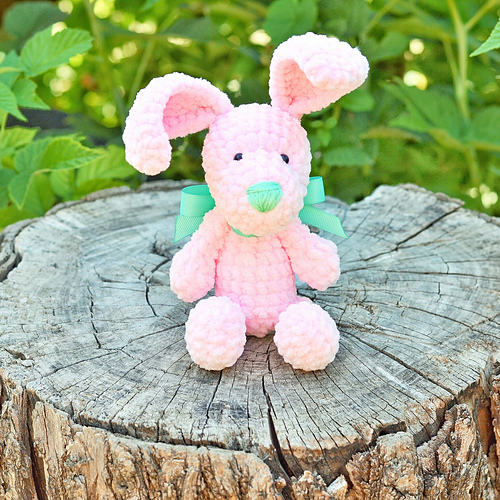 Ravelry: Amigurumi Bunny Rabbit pattern by Maria Drozd
