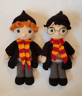 Ravelry: Wizard Friends pattern by Carol Bowyer
