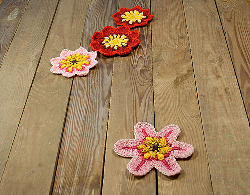 Ravelry: Flowers in Overlay Crochet pattern by CAROcreated design