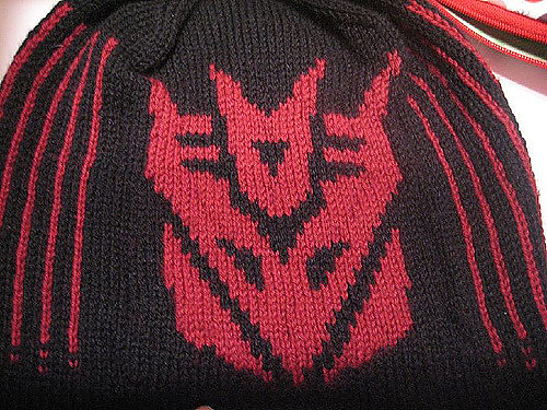 Ravelry: Transformers Toque pattern by Lori Magnus