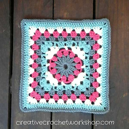 Ravelry: Victorian Flower Granny Square pattern by Joanita Theron