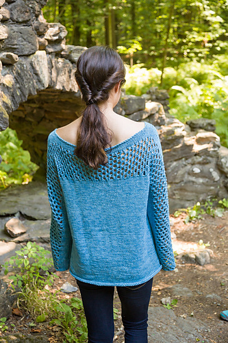 Ravelry: Mesh Panel Pullover pattern by Susan Mills Knits