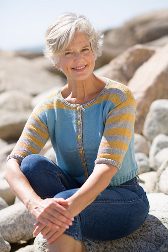 Ravelry: Raisa pattern by Susan Mills Knits