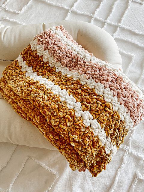 Ravelry: Sunny Baby Blanket pattern by CJ Design
