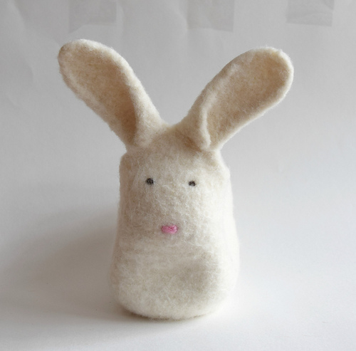 Ravelry: Kitty Cat and Bunny Rabbit Felted Baskets pattern by Cindy Pilon