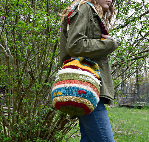Ravelry: Calliope Bag (Stash Buster) pattern by Cindy Pilon