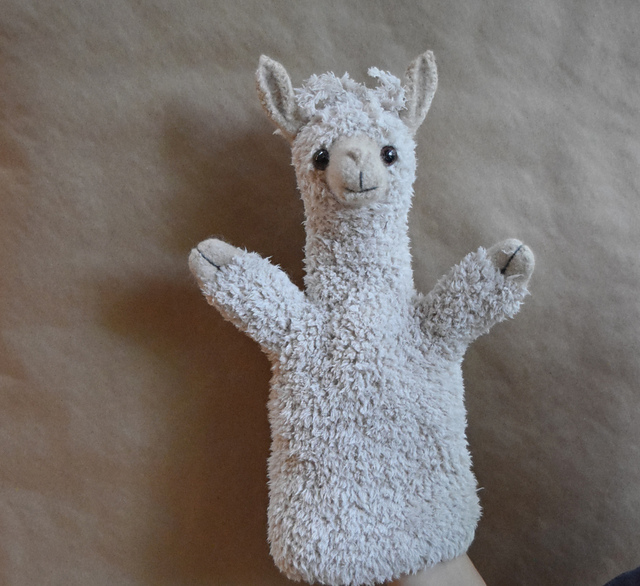 Ravelry: Alpaca Puppet pattern by Cindy Pilon