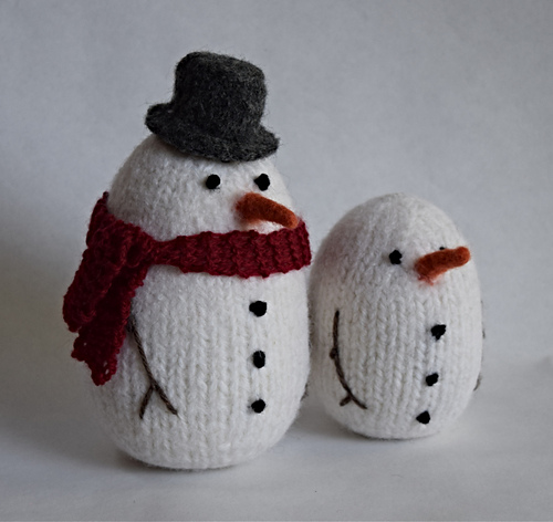 Ravelry: Snowmen Wobblers pattern by Cindy Pilon