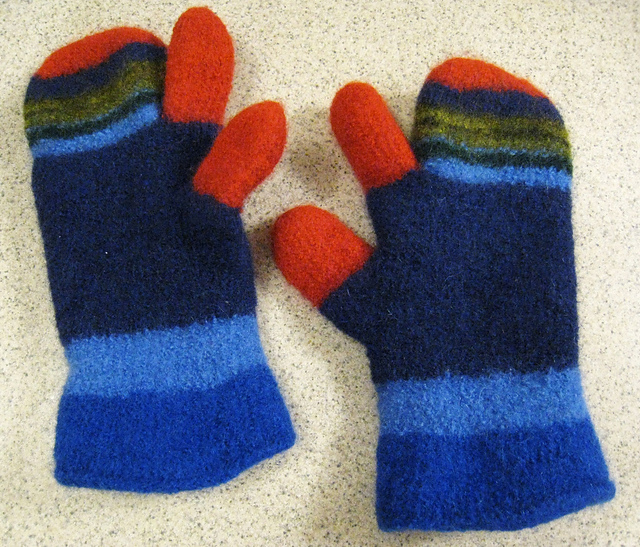 Ravelry: Felted One Finger Mitts pattern by Cathy Kean