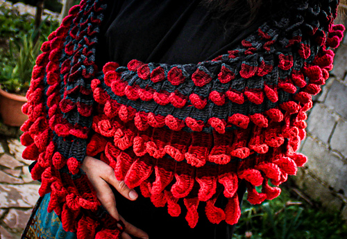Ravelry: Dragon Scale Shawl pattern by Creative Panda