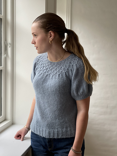Ravelry: Summer smock puff tee pattern by Trine Meulengracht (former ...