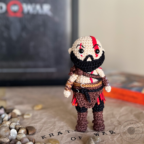 Ravelry: Kratos God of War pattern by Emanuella Lemos