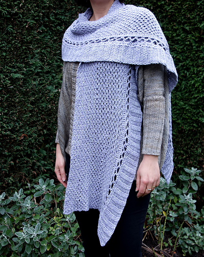Ravelry: Infinity Wrap pattern by Camelia Mit