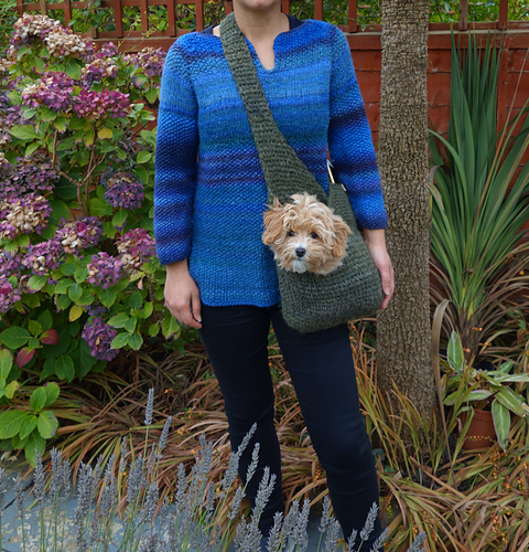 Ravelry: Dog Carrier Bag pattern by Camelia Mit