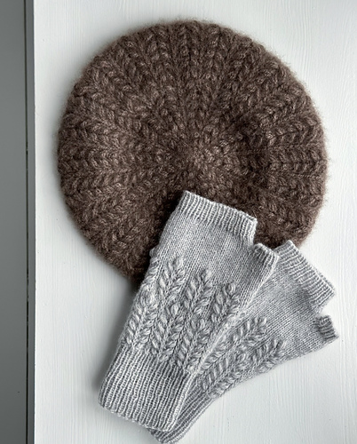 Ravelry: Field Mittens pattern by Camilla Vad