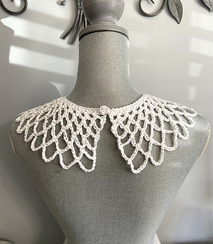 Ravelry: Lace Collar pattern by Candace's Closet