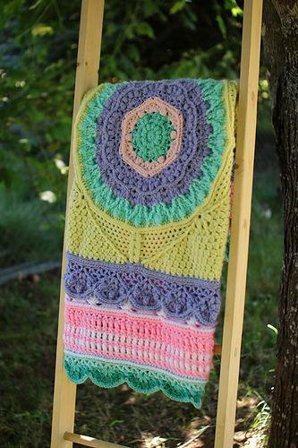 Ravelry: Compass Rose crochet blanket pattern by Candyce Wagoner