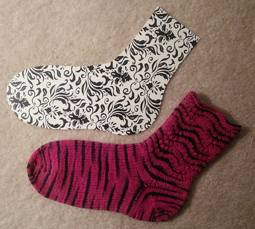 Ravelry: CandyG's DIY Sock Blocker Tutorial