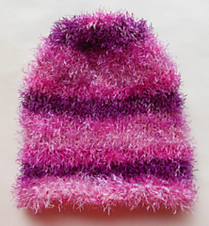 Ravelry: Candy's Fur Hat pattern by Candy Grastorf