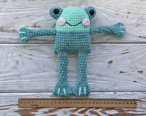 Ravelry: Crochet Leggy FROG pattern by Kseniia Semeliak