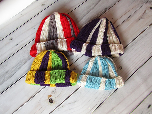 Ravelry: Willy Nilly Striped Toque pattern by Canoe Mtn Designs