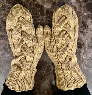 Ravelry: CapacKathy's Gold Snow Queen Mittens