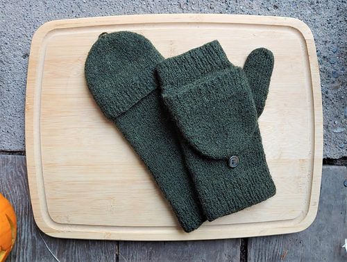 Ravelry: Felted Convertible Mitts pattern by Carlie Perrins