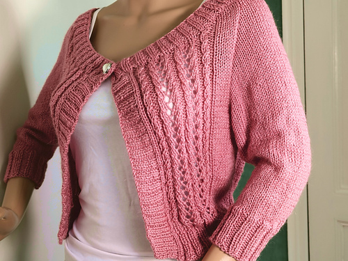 Ravelry: Cardigan Vera pattern by Carolina Speek