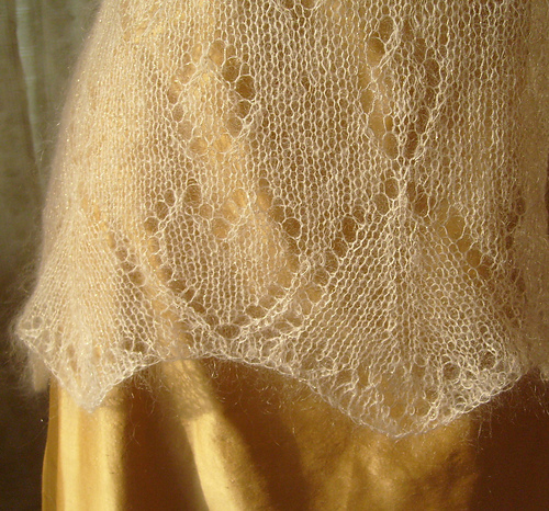 Ravelry: Wedding Bells Shawl pattern by Caroline Levander