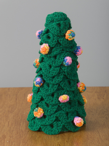 Ravelry: Crocodile Stitch Christmas Tree pattern by Allison Hoffman