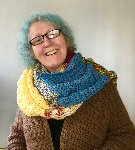 Ravelry: The Super Scrappy Scarf pattern by Pam Carr