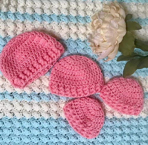 Ravelry: The Zoe Preemie Baby Beanie pattern by Pam Carr
