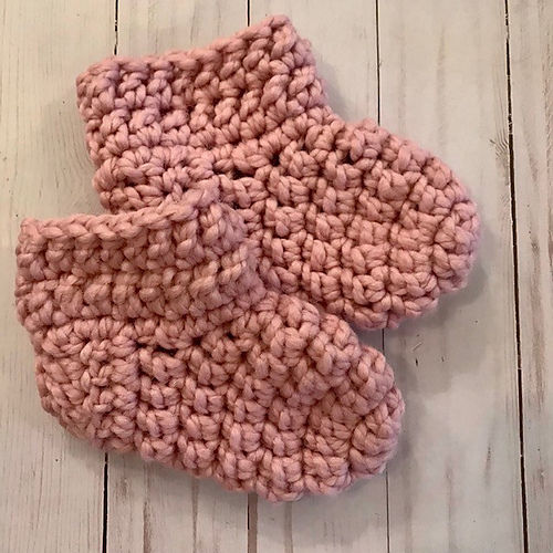 Ravelry: Kids Slipper Socks pattern by Pam Carr