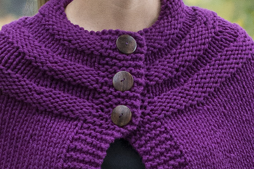 Ravelry: Classic Capelet pattern by Cheryl Beckerich