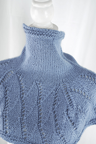 Ravelry: Shoulder Cozy pattern by Shannon Dunbabin