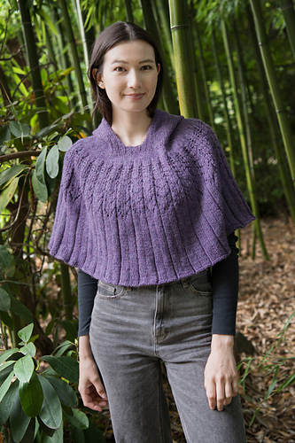 Ravelry: Robin's Hood pattern by Kelly Forster