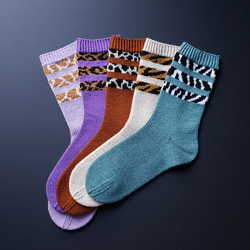 Ravelry: Wild Stripes Socks Gepard pattern by Cat Krause