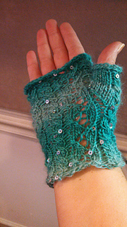 Ravelry: CatieBug's Pirouzeh