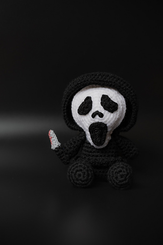 Ravelry: Scream Ghostface Amigurumi pattern by Catnap Crochet