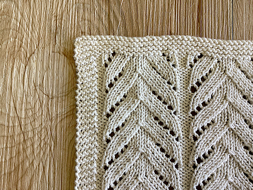 Ravelry: The Fern lace block pattern by Cecilia Fameli