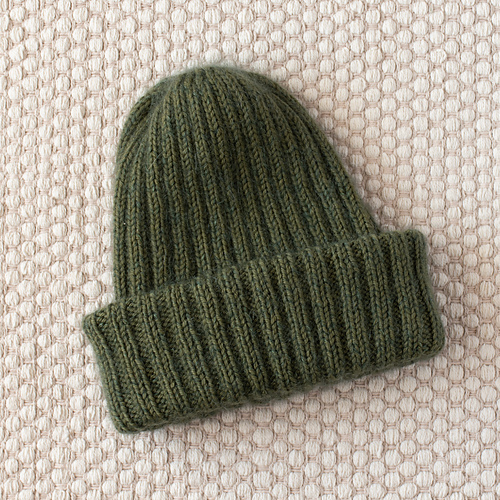 Ravelry: Forest Moss Hat pattern by Celeste Knitwear