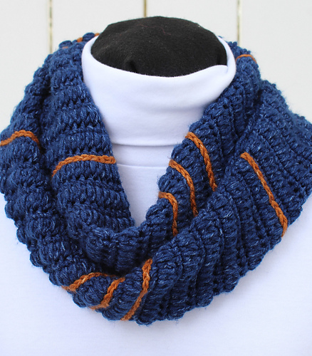 Ravelry: Denim Infinity Scarf pattern by Jennifer E. Ryan