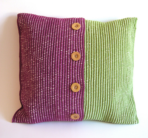 Ravelry: Cushion cases pattern by Maria Isabel