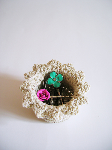 Ravelry: Crochet jewelry box pattern by Maria Isabel