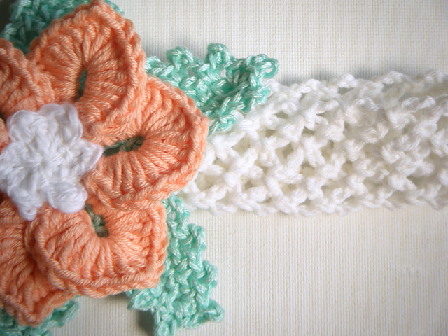 Ravelry: ChanteuseCrochet's Lily's facinator headband