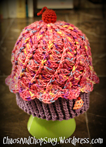 Ravelry: Speckled Cupcake Hat pattern by Chaos And Chop Suey